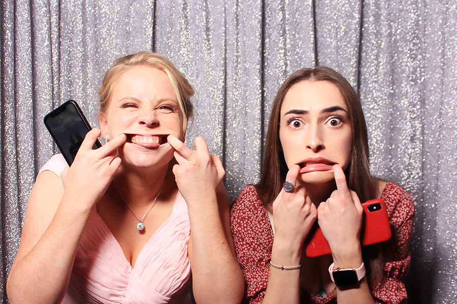 New Year Photo Booth...aaaand ACTION! - In the Booth